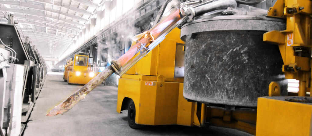 Aluminium tapping vehicle - Hencon